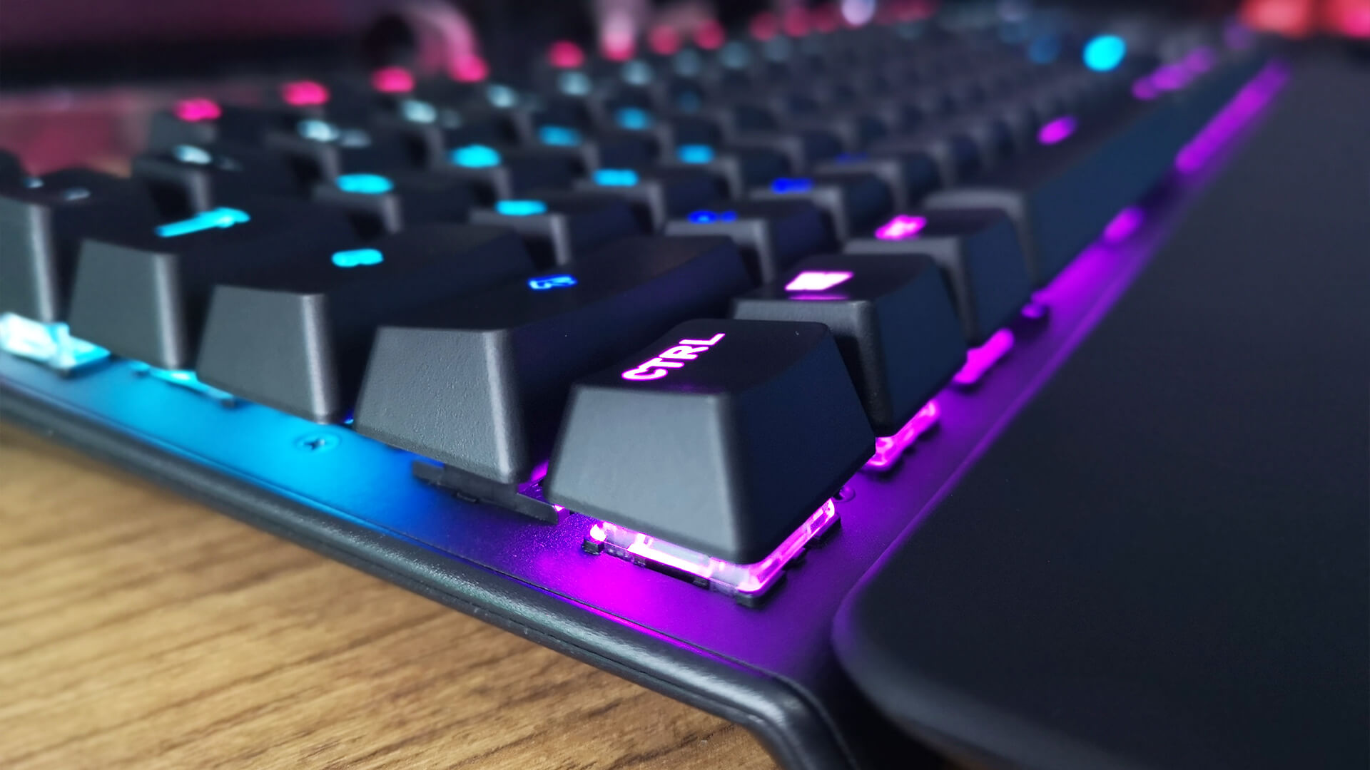 SteelSeries Apex Pro: The future of gaming keyboards - Tech Edition