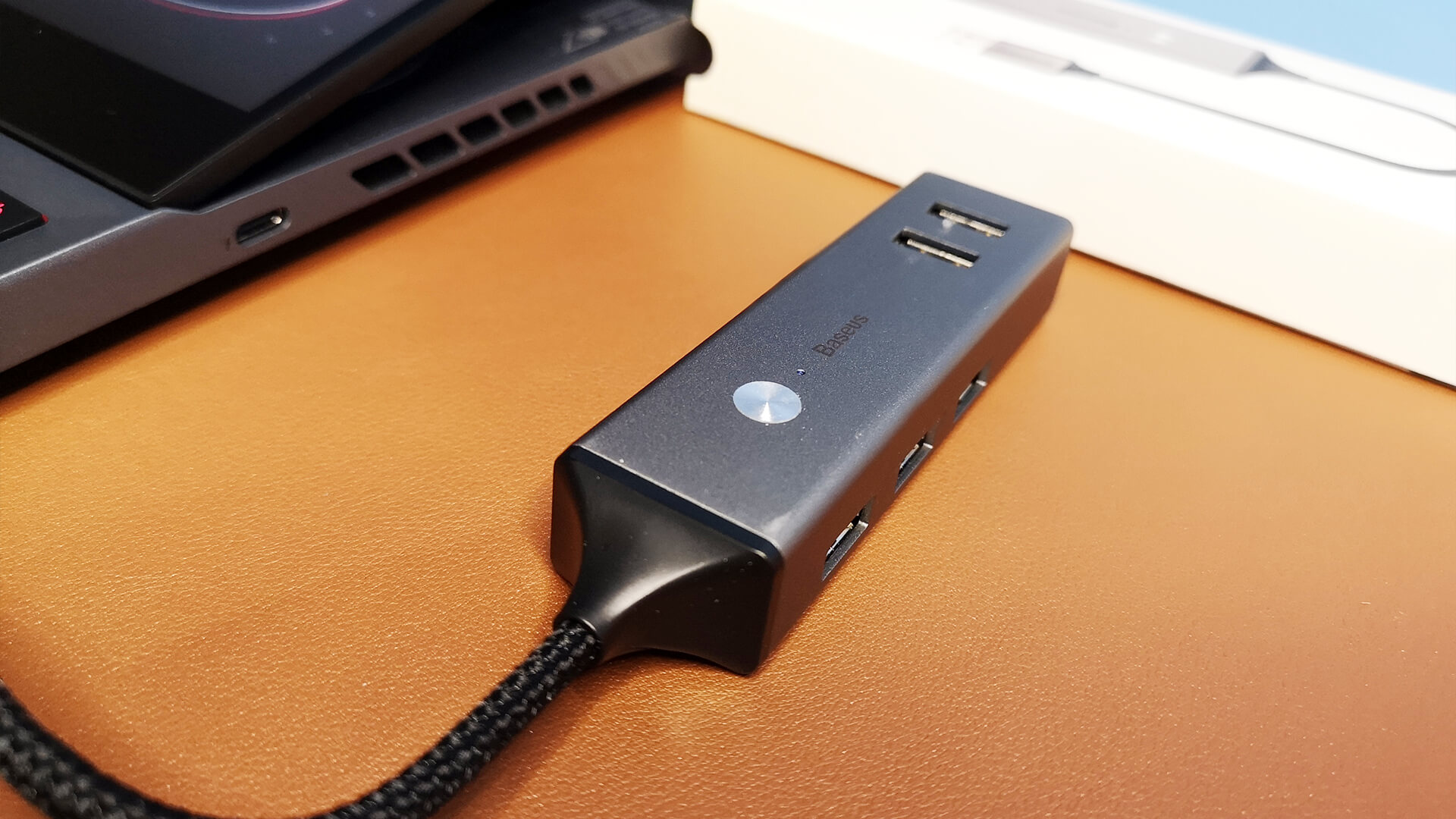 Baseus Cube HUB Adapter: Simple and sleek 5-port USB hub - Tech Edition