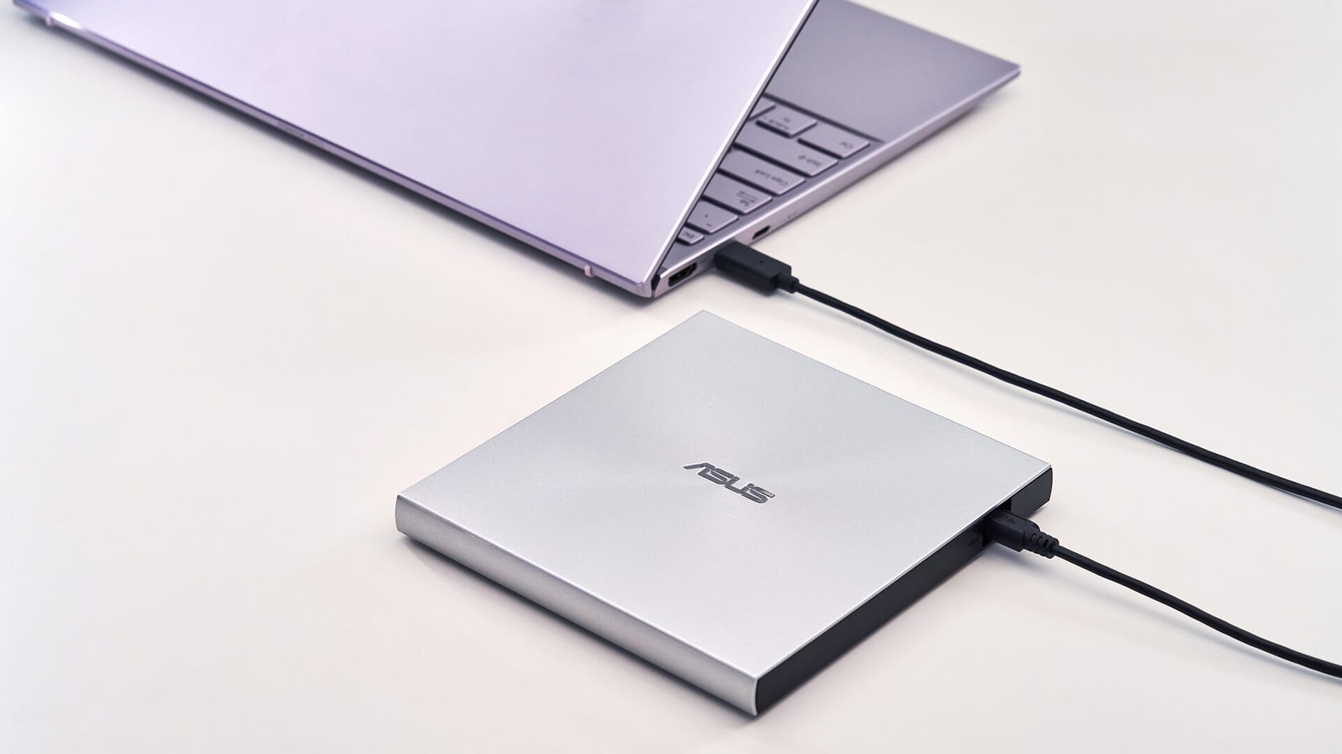 ASUS announces ZenDrive U8M - Tech Edition