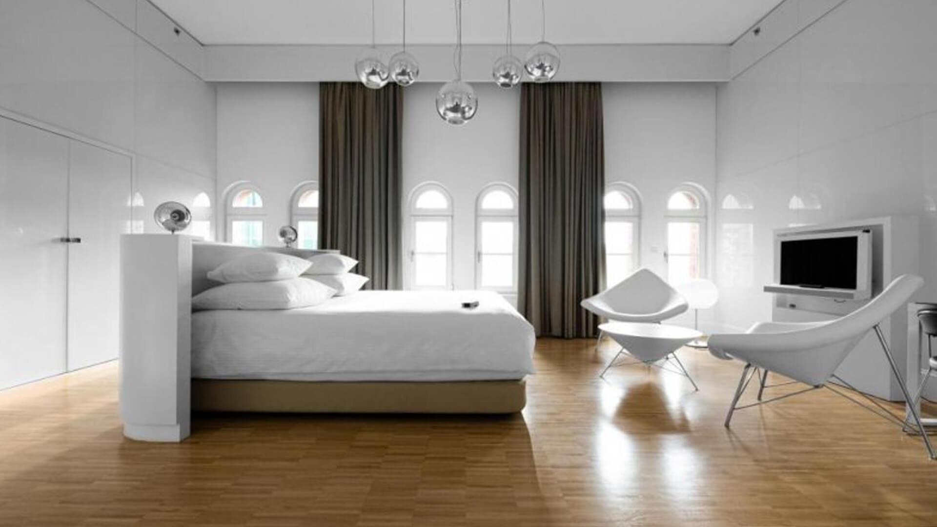 8 High tech hotels you must visit - Tech Edition