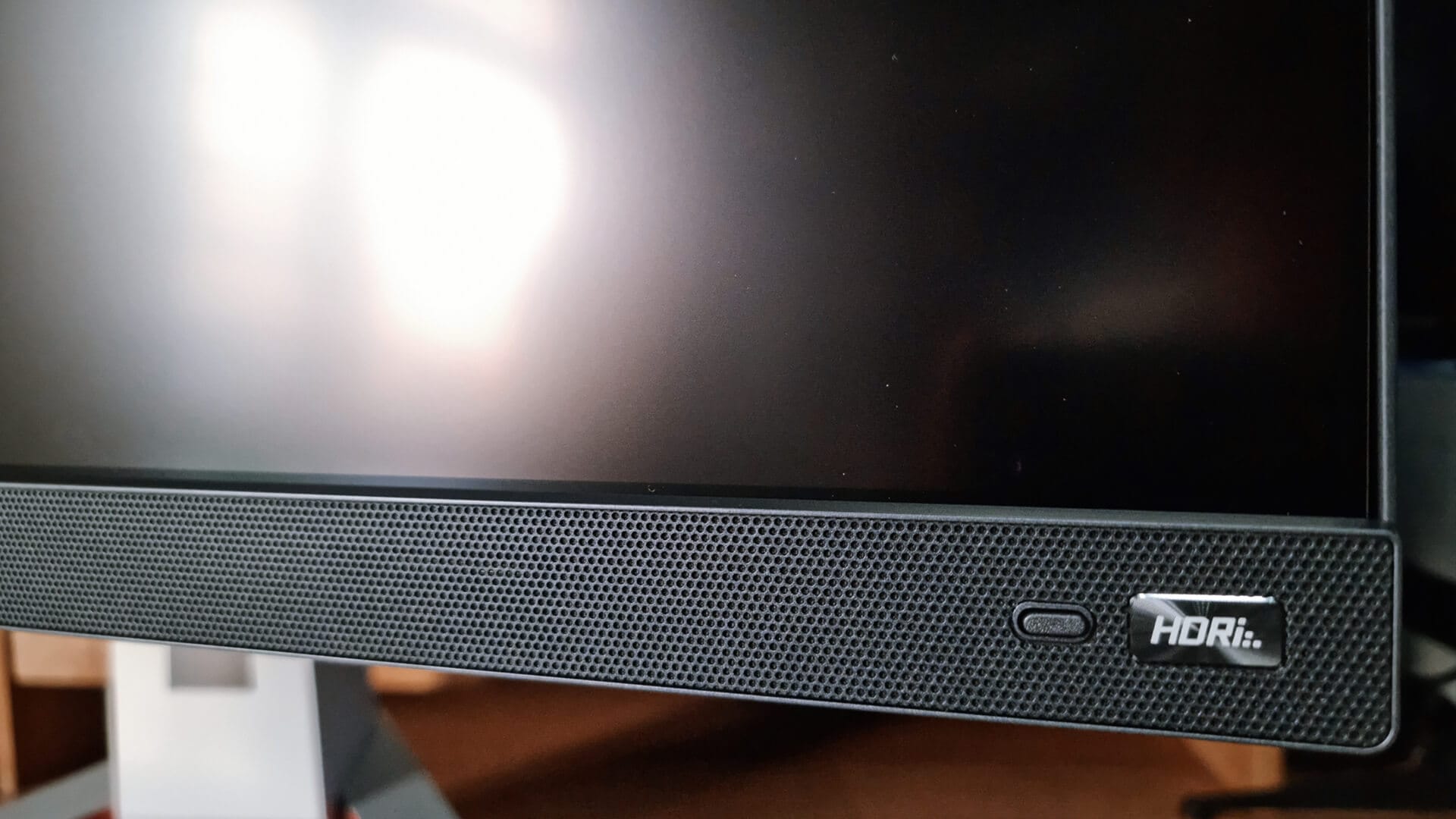 BenQ MOBIUZ EX2710U: A 4K gaming monitor with HDRi and AMD FreeSync ...