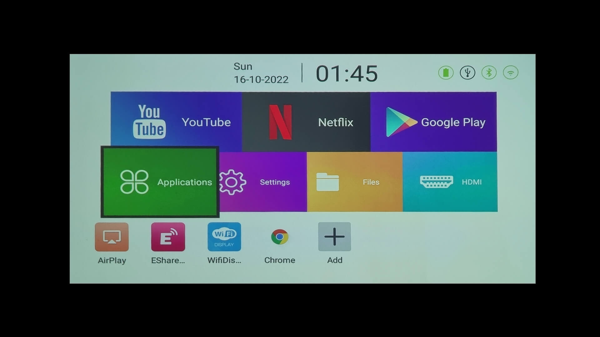 LUMOS ATOM: Home cinema 1080p portable projector - Tech Edition