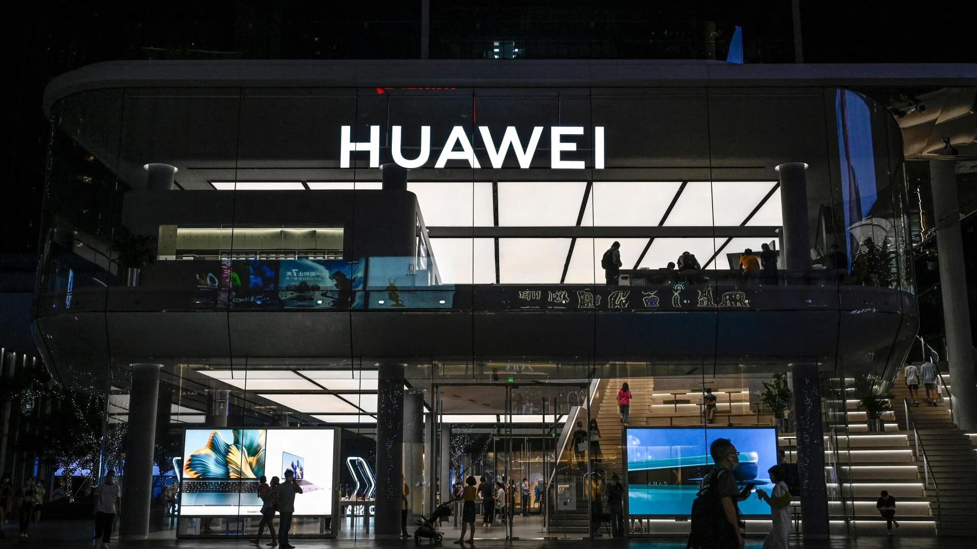 Xiaomi unveils HyperOS as Huawei steps away from Android - Tech Edition