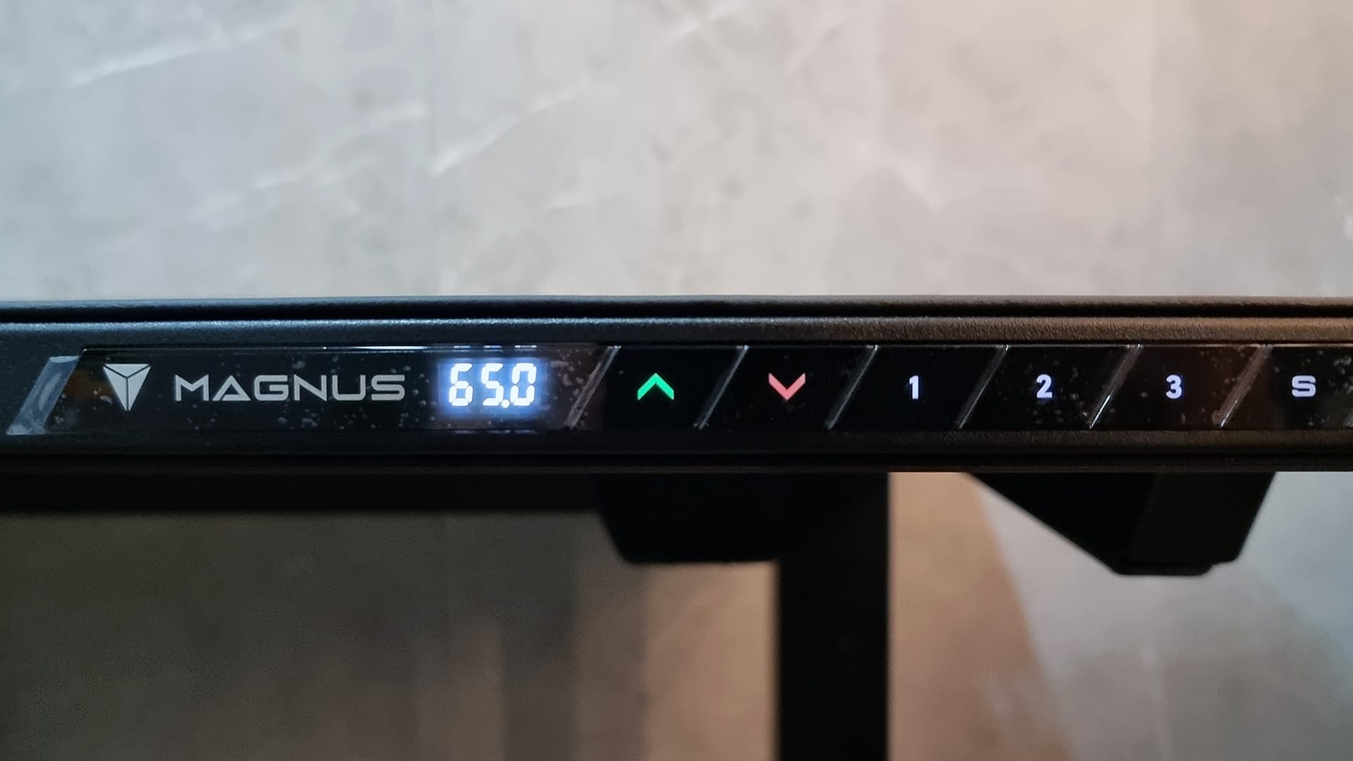 Secretlab MAGNUS Pro review: The ultimate desk for the tech-enthusiast ...
