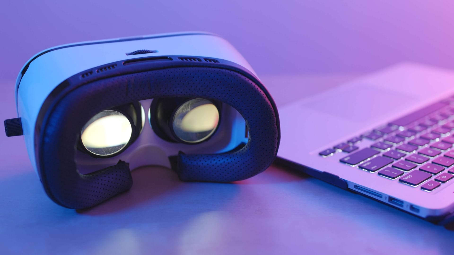 Stanford unveils a groundbreaking AR glasses prototype - Tech Edition