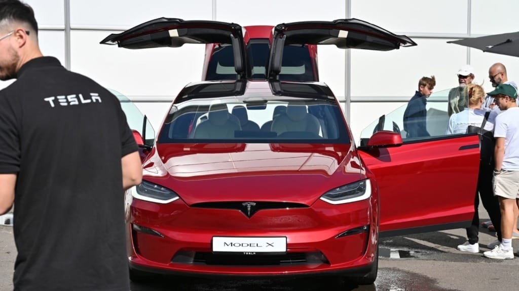 Tesla unveils its futuristic Cybercab robotaxi - Tech Edition