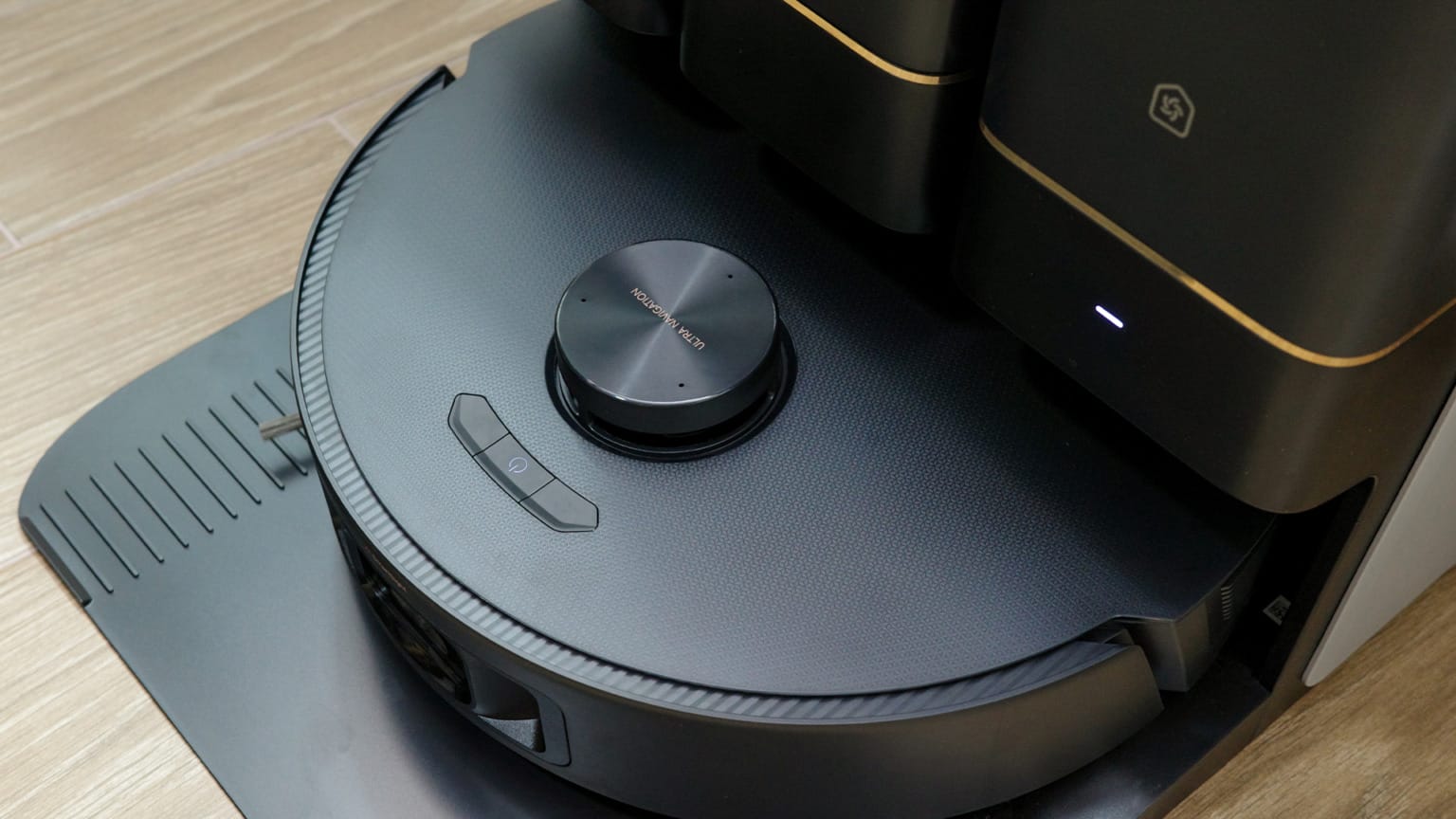 MOVA Z50 Ultra review: World’s first HydroSync mopping & AI-powered ...