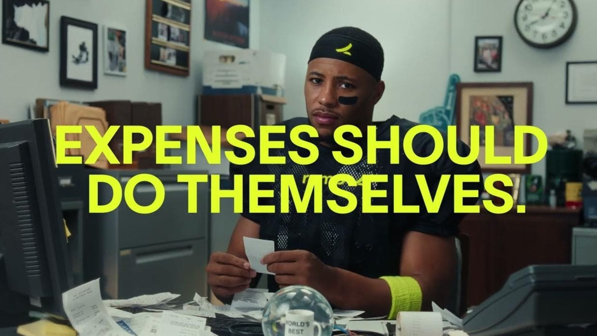 Startups take the spotlight with Super Bowl ads - Tech Edition