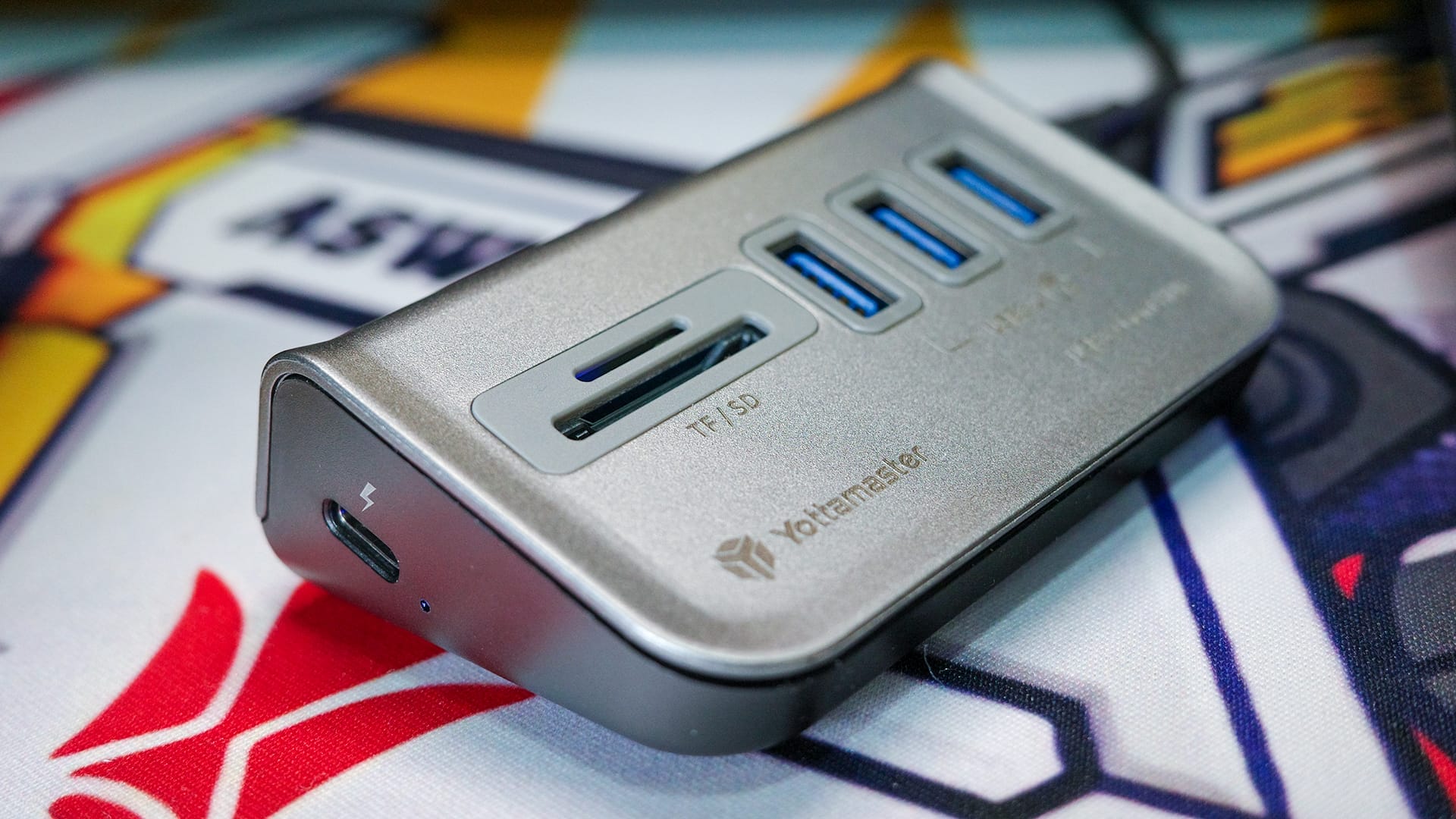 Yottamaster 3 Ports USB Hub with Card Reader review: A reliable hub for ...