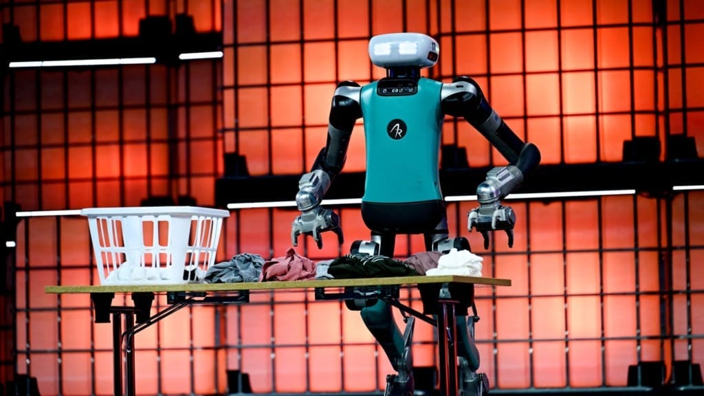Keenon Robotics takes a steady approach to humanoid technology ...
